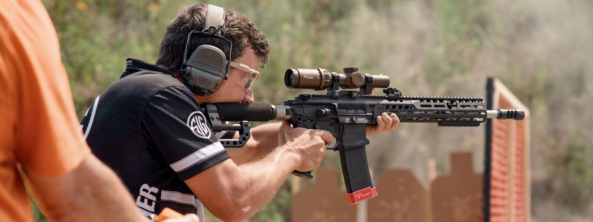 Team SIG’s Daniel Horner Takes Top Spot at 2025 SMM 3-Gun Match